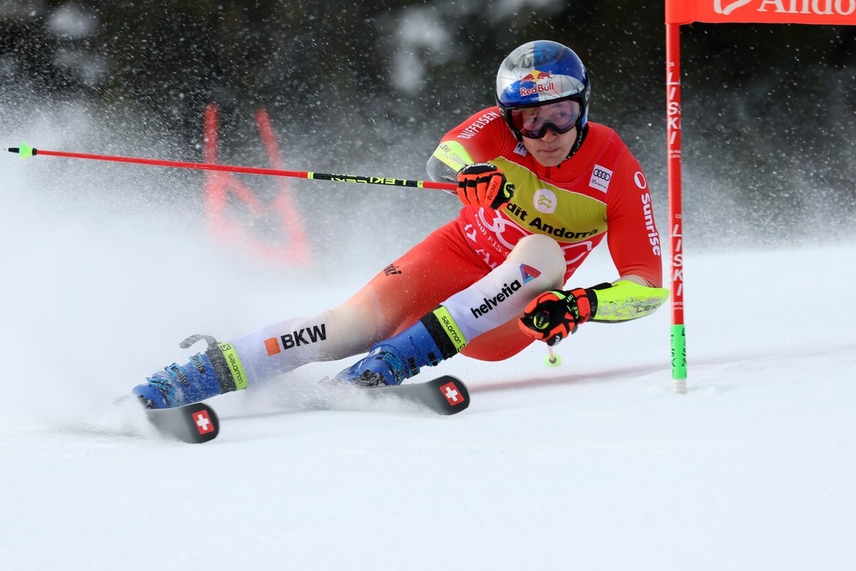 Odermatt bat le record de points de Maier en Coupe du monde de ski ...